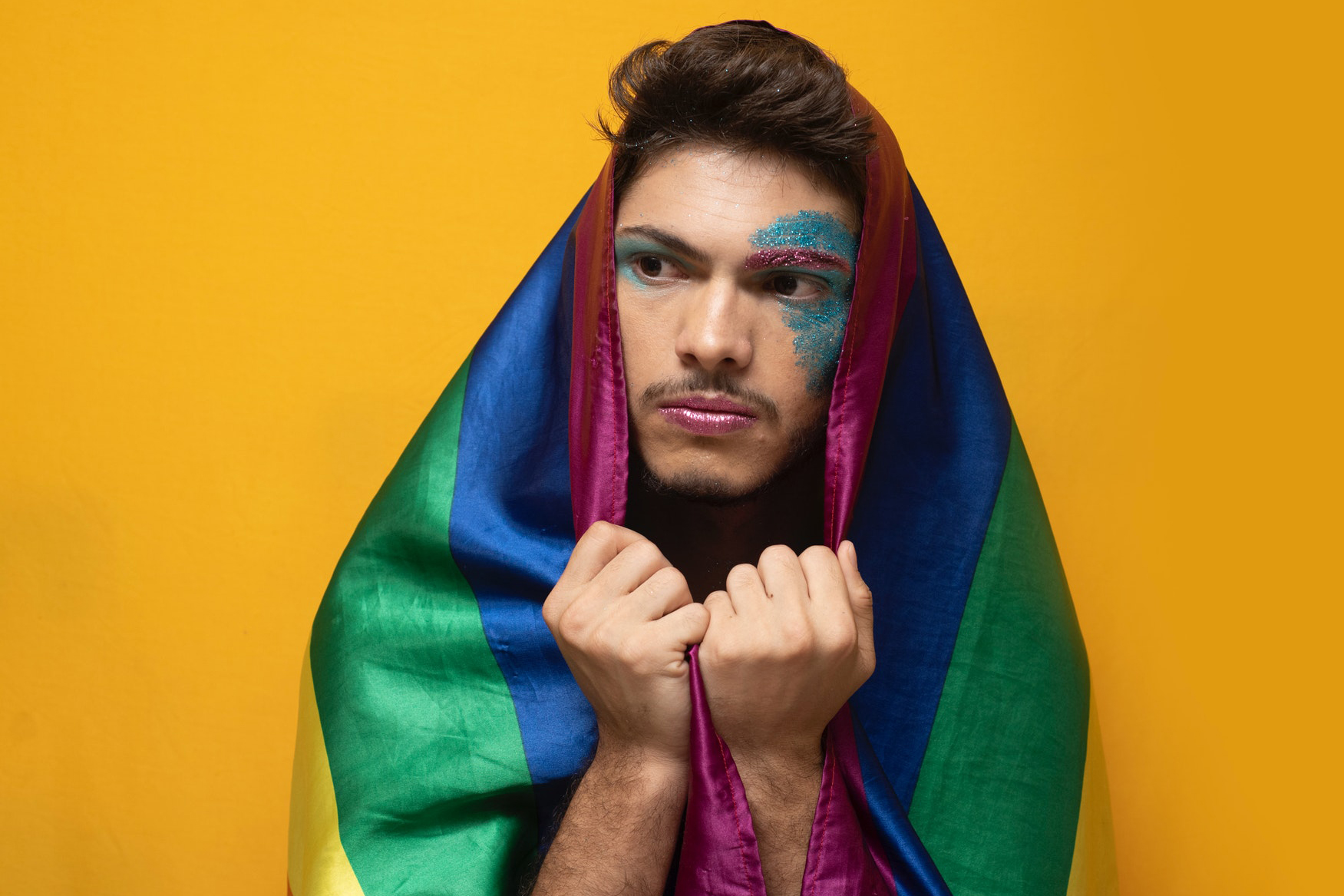 Šokující Zjištění Kamarád Je Gay Jak S Touto Informací Naložit