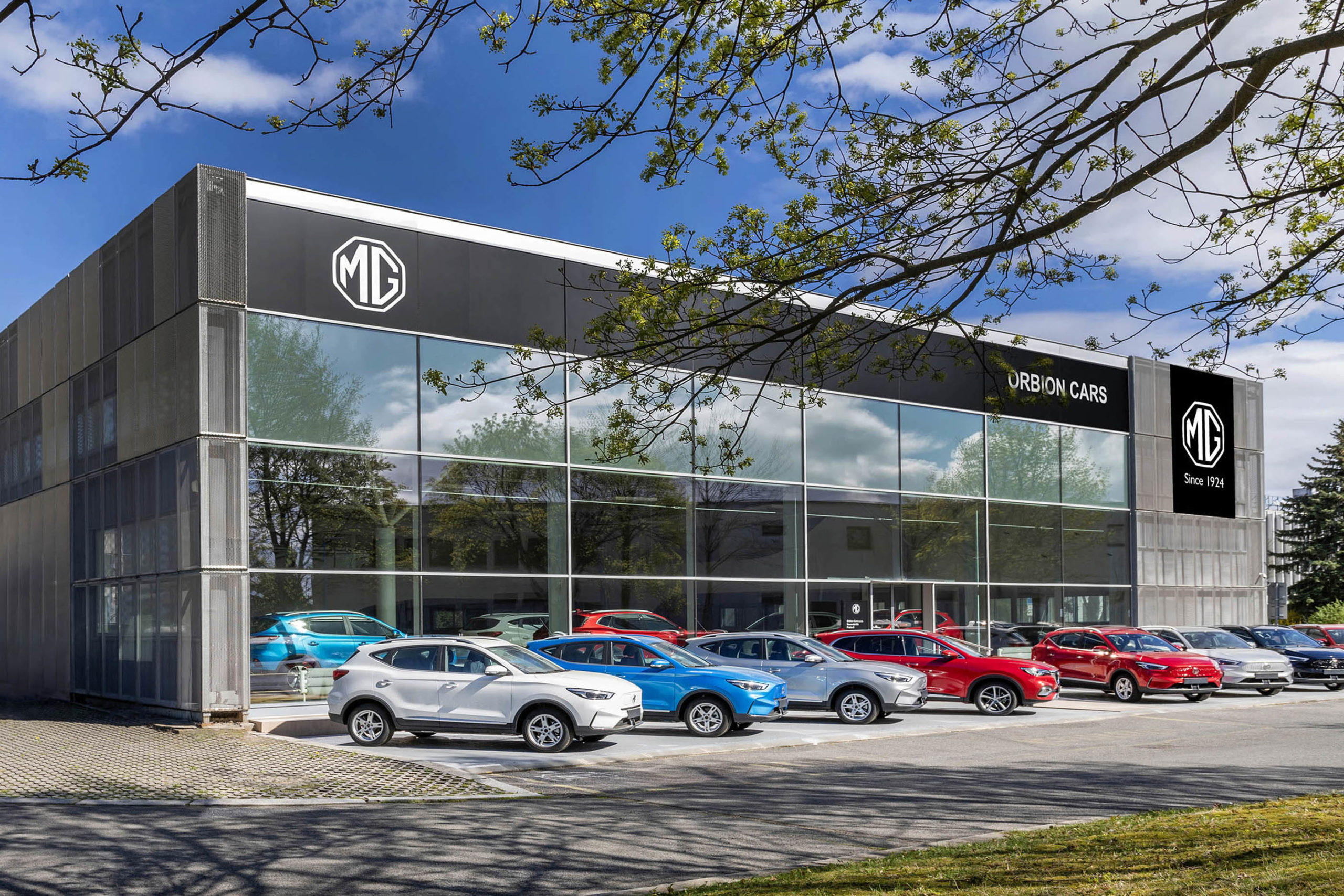 MG otevírá v Česku další dealerství! Už u nás prodává víc aut než Audi ...